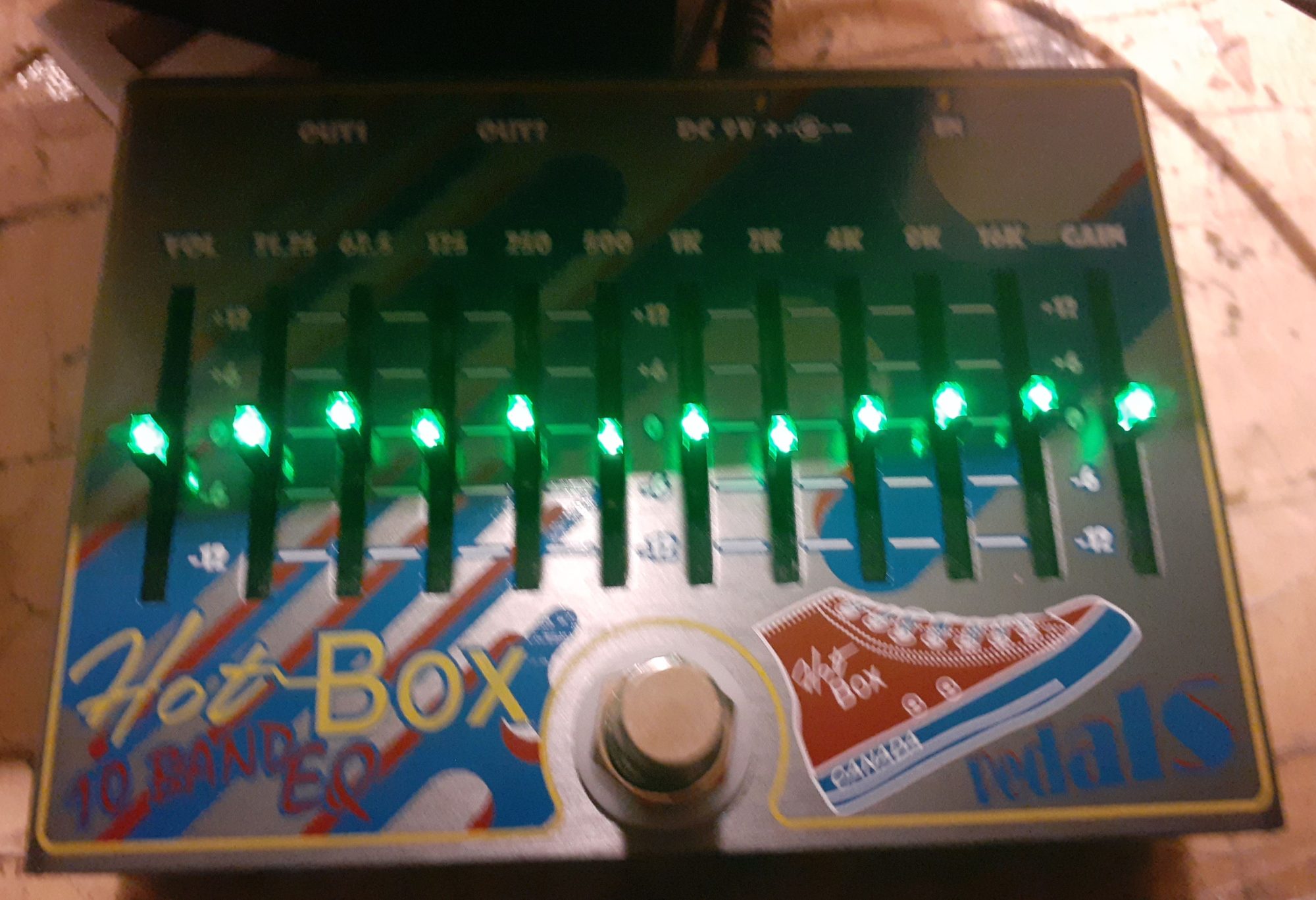 Hot Box Pedals HB-10 EQ 10 Band EQ Guitar Effect Pedal Volume/Gain LED ...